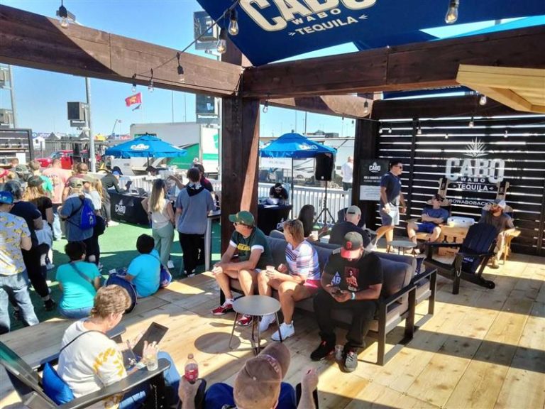 How to Create a Live Brand Experience That Will Wow Consumers | ATN Event Staffing